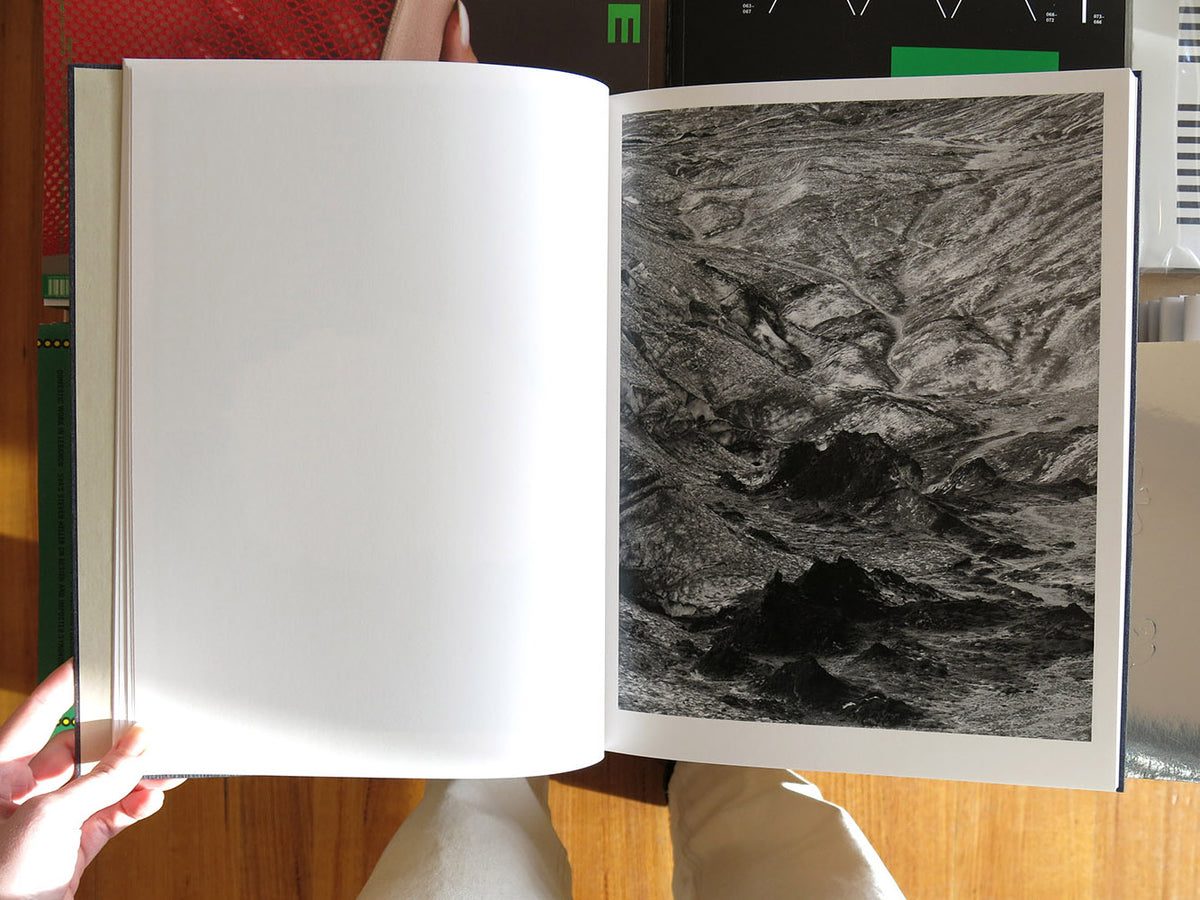 Ron Jude – 12 Hz – Perimeter Books